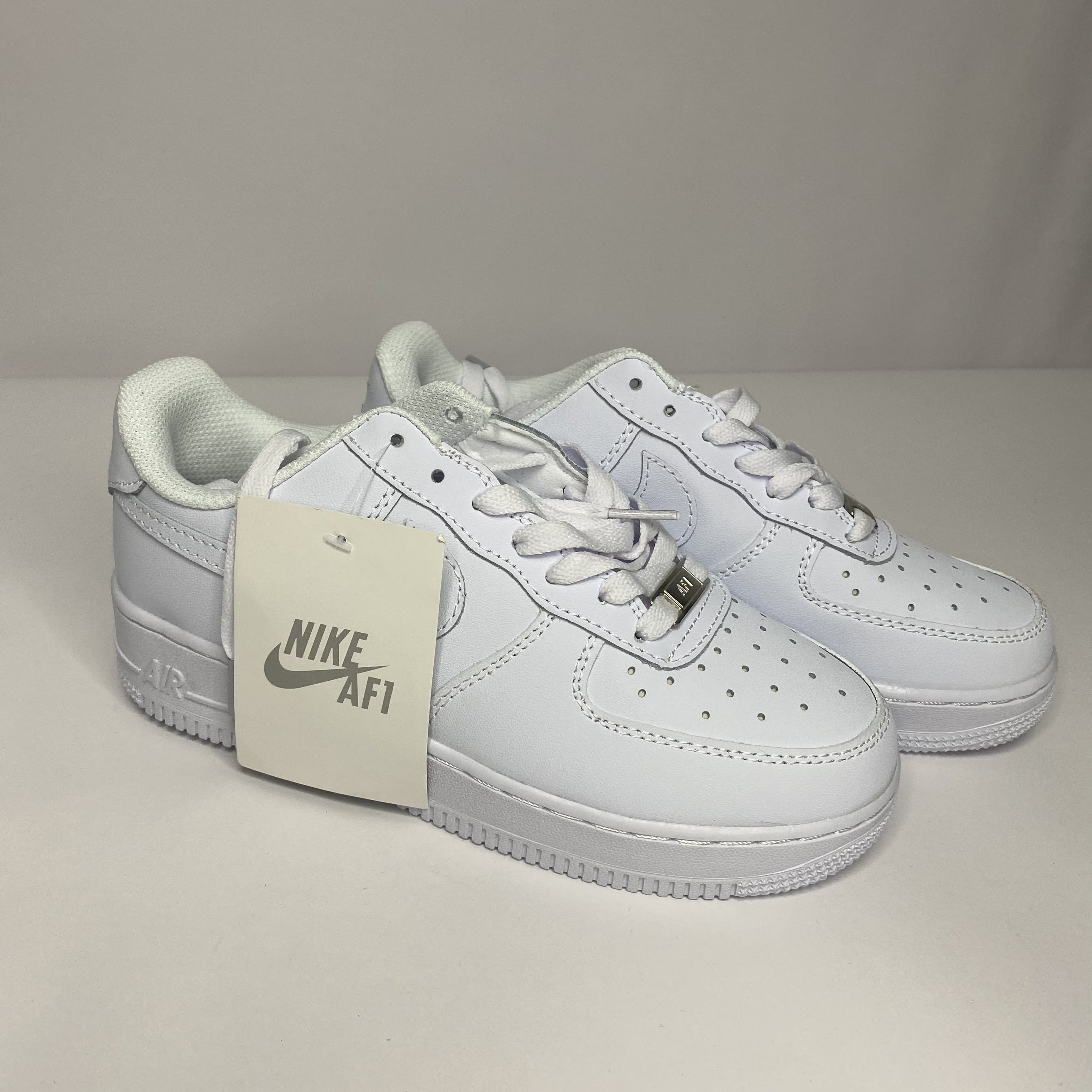 TENIS AF1 - Plaza Comercial El Centro